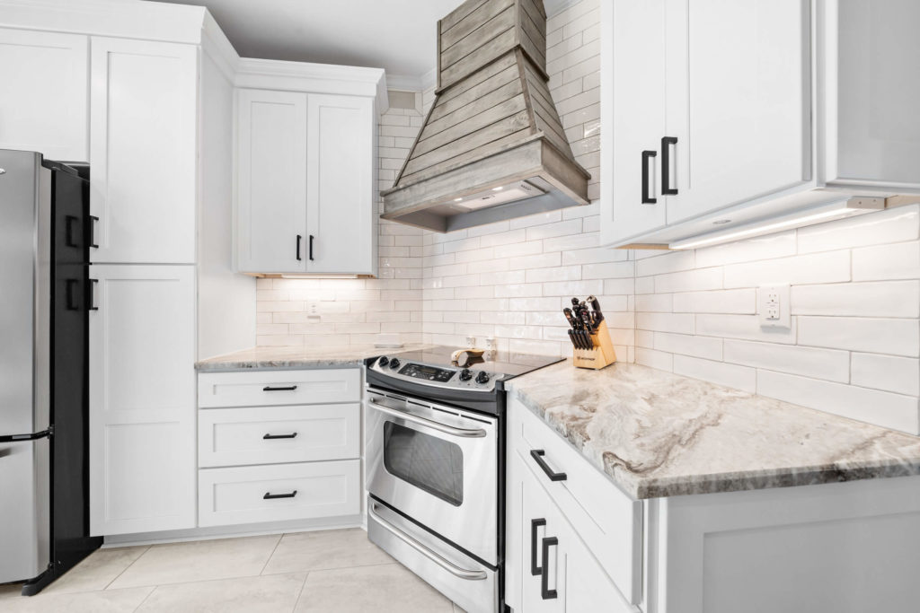 Fantasy Brown - Mega Granite