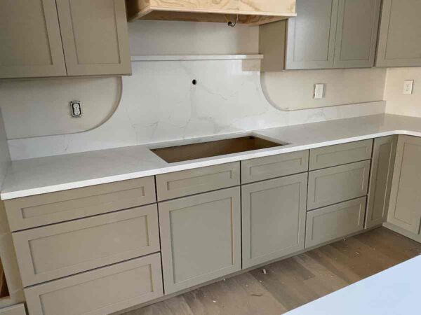 Calacatta Mont - Mega Granite